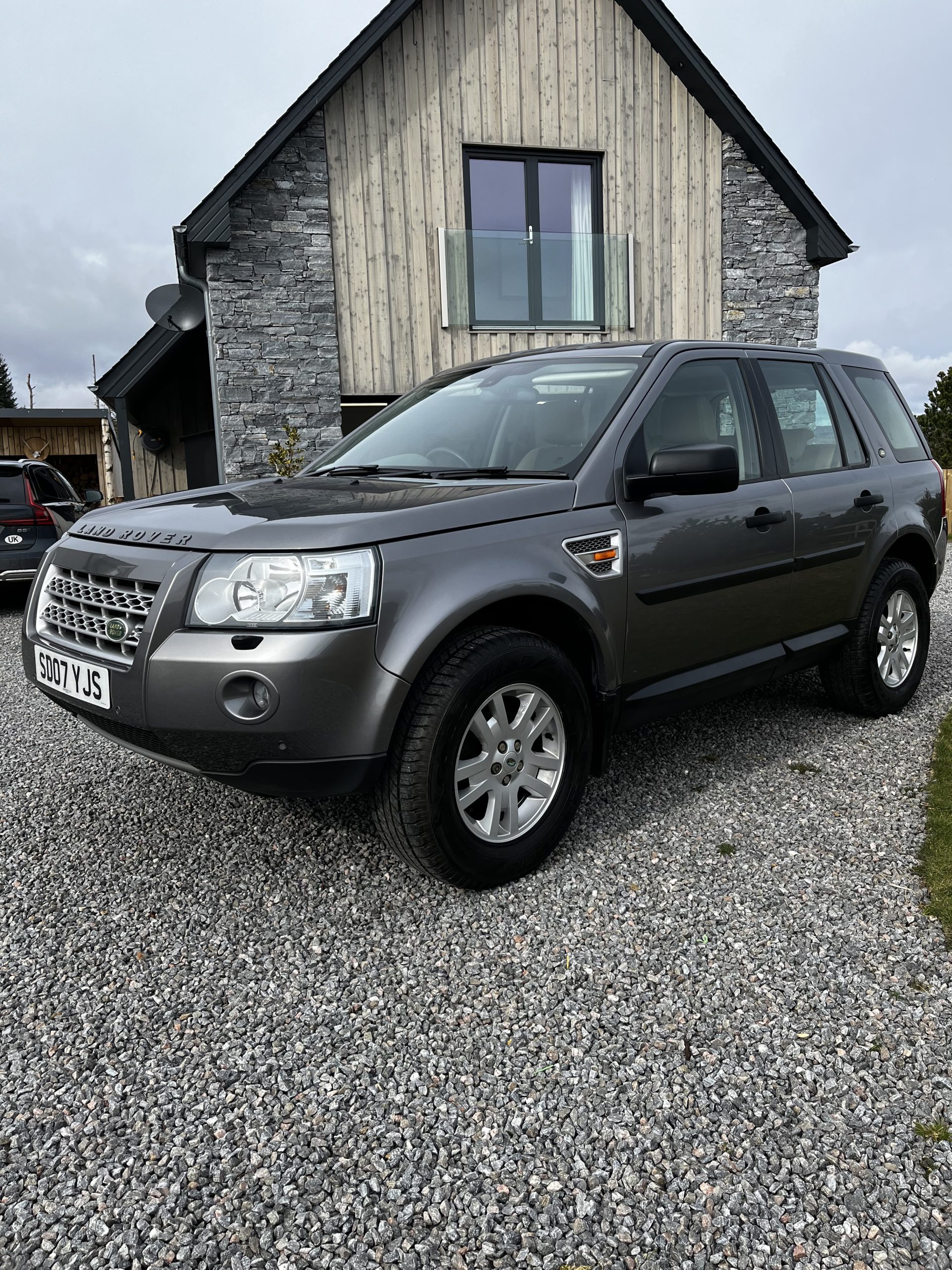 Land Rover Freelander 2 SOLD - Highland Trucks